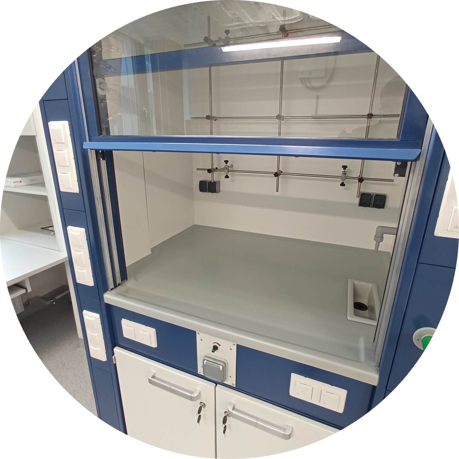 Dygestorium do laboratorium - Wyciągi Laboratoryjne | DCD-LAB